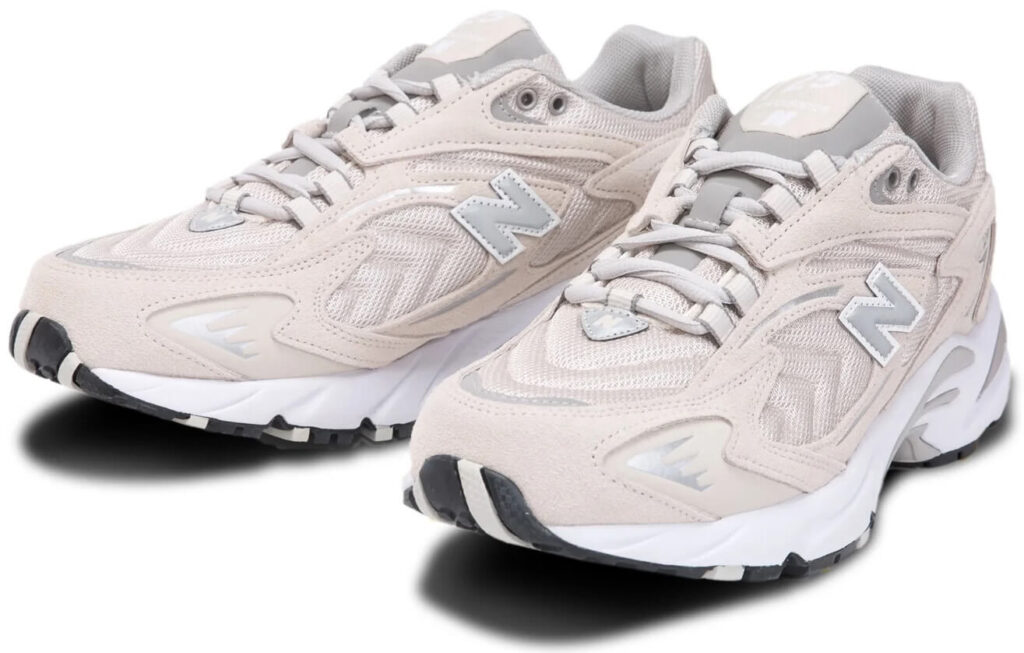 ニューバランス725の全知識！サイズ感・人気色・コーデなどを徹底解説 | HAQUMO[ハクモ]