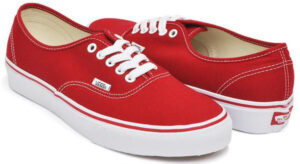 VANS オーセンティックの全知識！サイズ感・人気色・コーデなどを徹底解説 | HAQUMO[ハクモ]